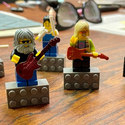 Grateful Dead Stage CUSTOM Made of Lego Bricks Jerry Garcia Phil Lesh ...