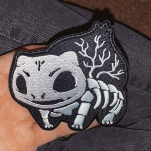 Spooky Bulbasaur Patch | Etsy
