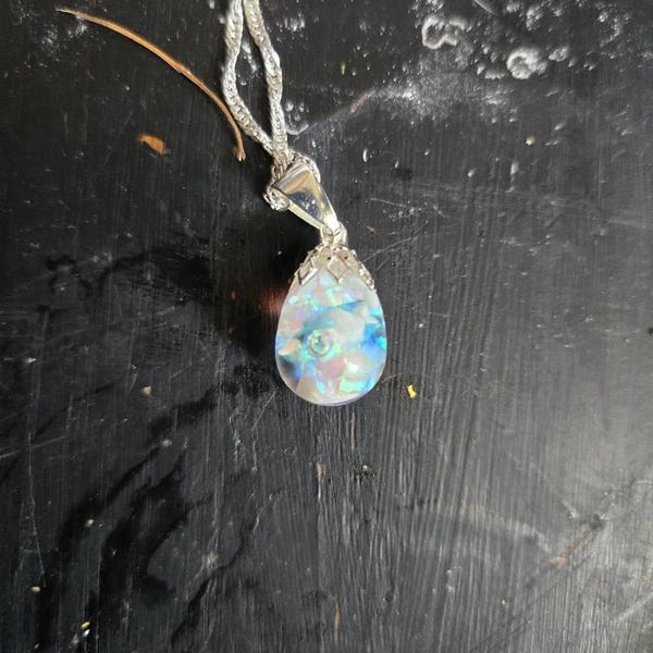 Australian 10mm Floating Opal Necklace - Etsy