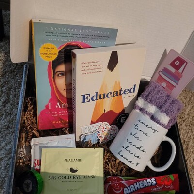 Mega Book Lovers Box - Etsy