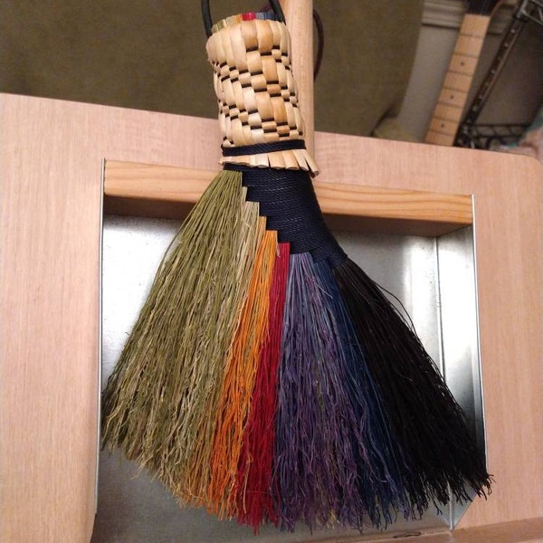 Ozark Hen's Wing Whisk Broom, Hand Tied, Havencroft Farm Broom, Natural ...