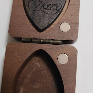 Personalized Wooden Guitar Picks Box,custom Engraved Guitar Pick Holder ...