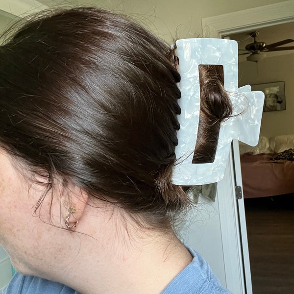 Medium 4 Inch Hair Claw, Thick Hair Claw Clip / Tortoise Hair Clip - Etsy