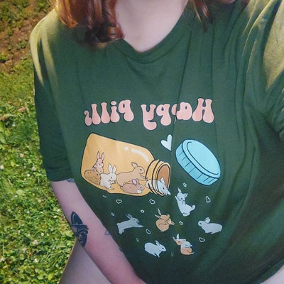 Funny ICU Critical Care Nurse Shirt T-rex Hates CPR T-shirt, ER Ed ...