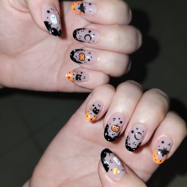 24 Pcs Floral Checkerboard Press-on Nail Set/ Almond Shape - Etsy