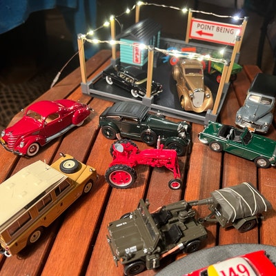 Miniature Banked Oval Race Track Diorama Freedom Factory, Talladega or ...
