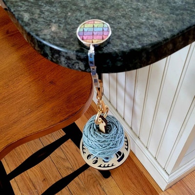 Honeybee Lemonwood Mini-minder pat. Pend.: Portable Wrist Yarn Holder ...