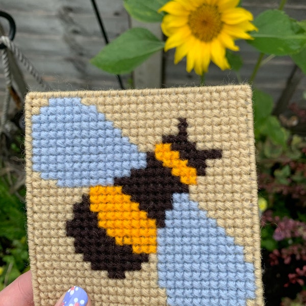 Mini Bee Cross Stitch Kit Chunky Cross Stitch Kit - Etsy