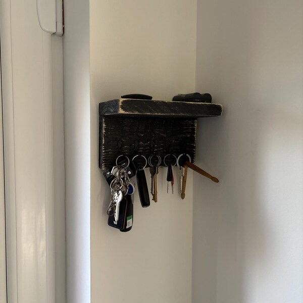 Rustic Wooden Wall-mounted Key Holder Shelf With 4 Hooks Entryway ...