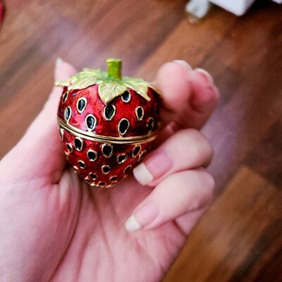 SALE How Adorable Enameled and Jeweled Frog Trinket or Pill Box From ...
