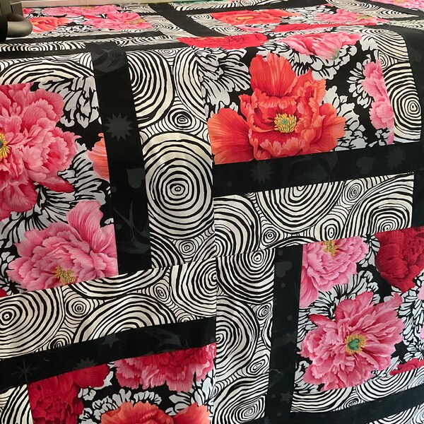 Welcome Home Quilt Kit by Anna Maria Horner | KITQTAH.WELCOME - Etsy