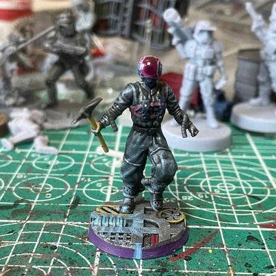 4 Pack FKMSA Armored Heavy Arms Unit 28mm Scale Miniatures - Etsy