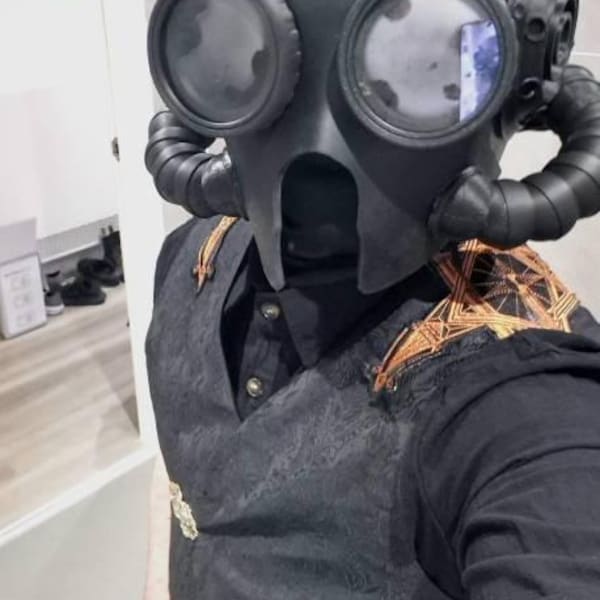 Impera Era Nameless Ghoul / Ghoullette Helmet - Handmade Cosplay Helmet ...
