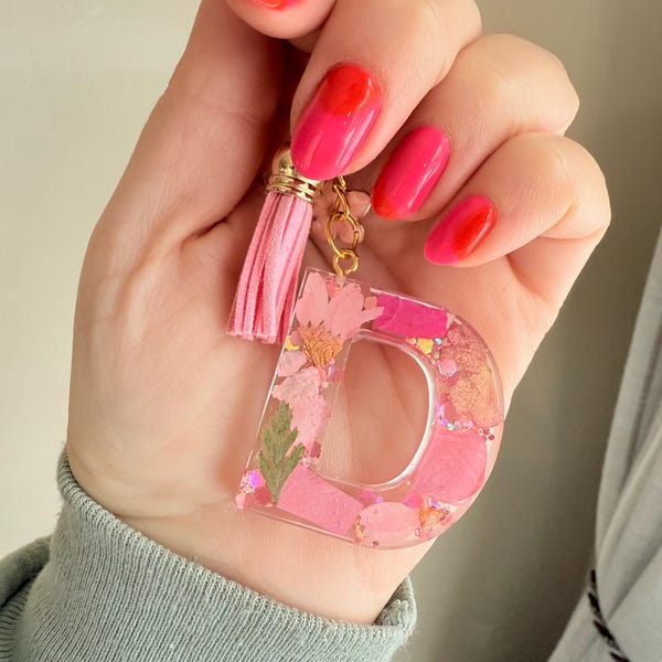 Real Pressed Flowers Initial Keychain, Personalized Keychain, Custom ...