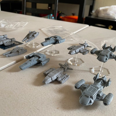 Exeter Tramp Freighter: Starship Miniature for Starfinder, A Billion ...