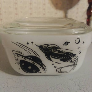 Pyrex Black Rooster Butterdish vinyl decal | Etsy