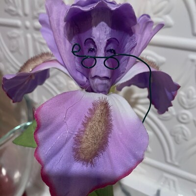 Alice in Wonderland non Talking Flowers madame Iris by Sutherland - Etsy