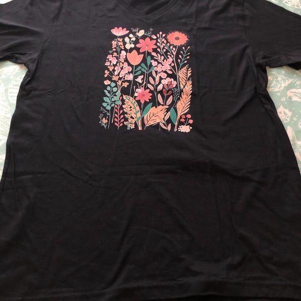 Flower Shirts,aesthetic Wild Flower Shirt, Botanical Floral,minimalist Shirts for Women ...