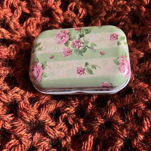 Thread Spool Huggers and Fabric Wraps 4pc and 8pc Prevents - Etsy