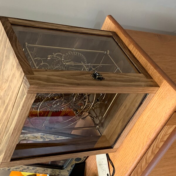 10 1/2 X 7 1/2 X 6 Wooden Shadow Box / 3 Sided Glass / Hinged Glass Lid ...