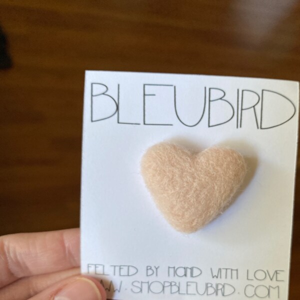 Small Pale Pink Heart Pin - Mother's Day Heart Brooch - Felt Heart ...