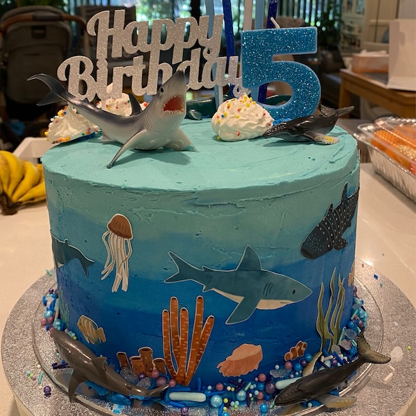 Whale Friends, Under the Sea, Ocean Animals Cake Scene Pre-cut Edible ...