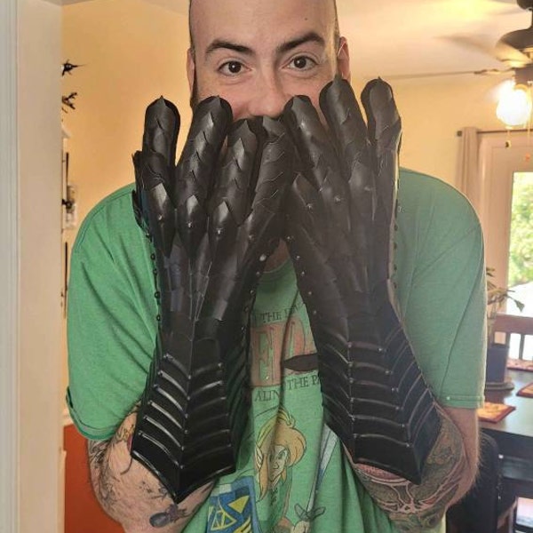 Medieval Blueing Steel Scale Aventail Armor Corset Necklace Halloween ...