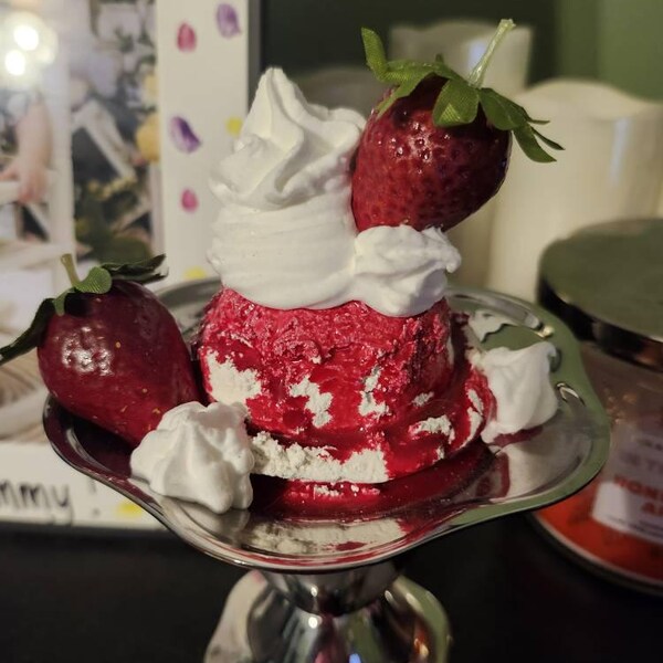 Fake Ice Cream Sundae Fake Hot Fudge Sundea,ice Cream Decor, Sweet ...