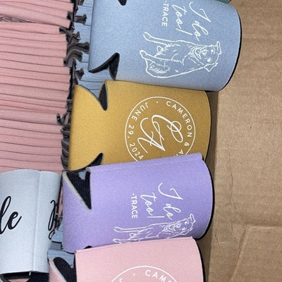Wedding Can Cooler 234R Custom Pet Illustration Monogram Wedding Favors ...