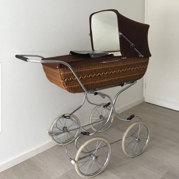 Castelli Chair Designed by Giancarlo Piretti Made in Italy DSC 106 ...