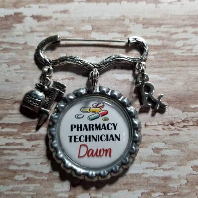 Personalized Pharmacy Technician Key Chain With Charms - Etsy