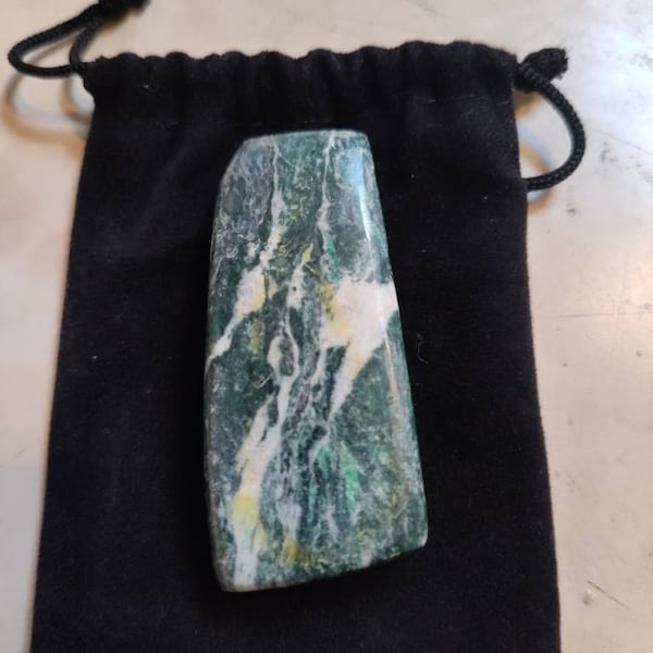 Grade A Natural Maw Sit Sit,kosmochlor Jade, Albite Jade, Chromium Jade ...