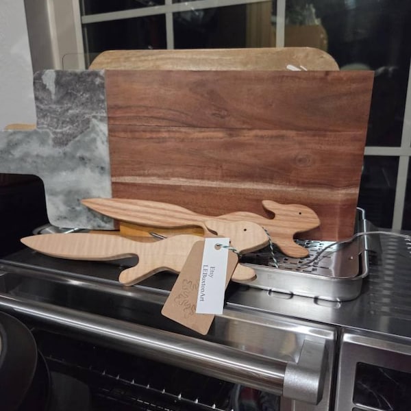 Wooden Squirrel Oven Rack Push Pull Stick, Handcrafted Kitchen Tool ...