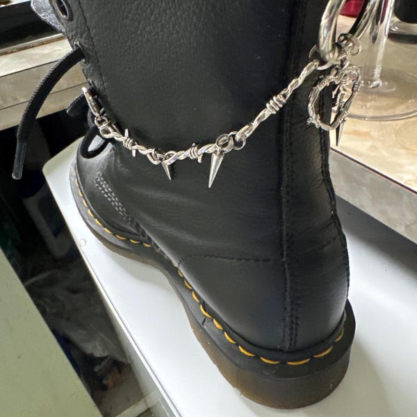 Cherry Skull Barbed Wire Dm Boot Chains - Etsy