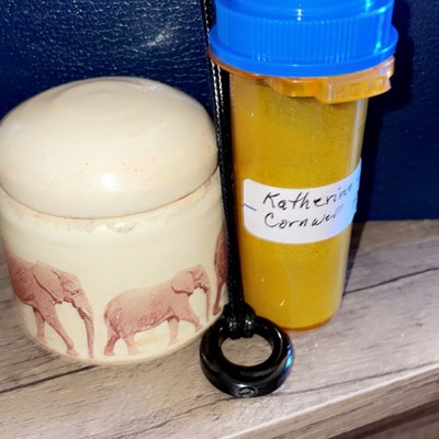 Skull Cremation Urns, Urn for Human Ashes, Ashes Holder, Skull Urn ...