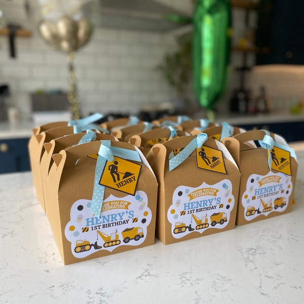 CONSTRUCTION TRUCKS Personalised Party Box -add Matching Paperie to Co ...