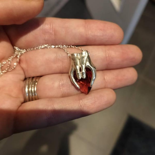 Garnet Hand 925K Silver Pendant, 925 Sterling Silver Garnet Hands ...