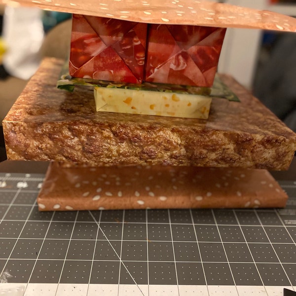 Cheeseburger Wrapping Paper Set | Funny Christmas / Birthday Gift Wrap ...