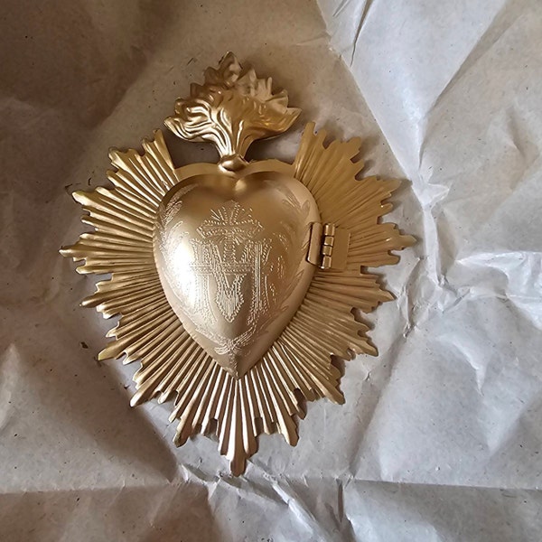 Sacred Heart, Milagro Heart, Gilded Gold Heart Box, Catholic Heart ...