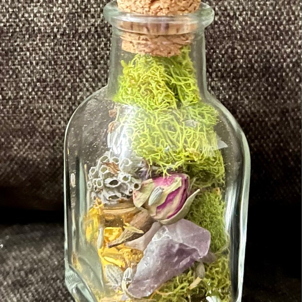 Crystal Wedding Favor Jars With Moss, Lavender and Amethyst, Rose ...