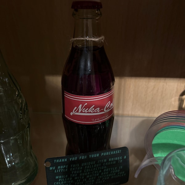 Nuka-cola Bottle, Fallout Cosplay Prop - Etsy