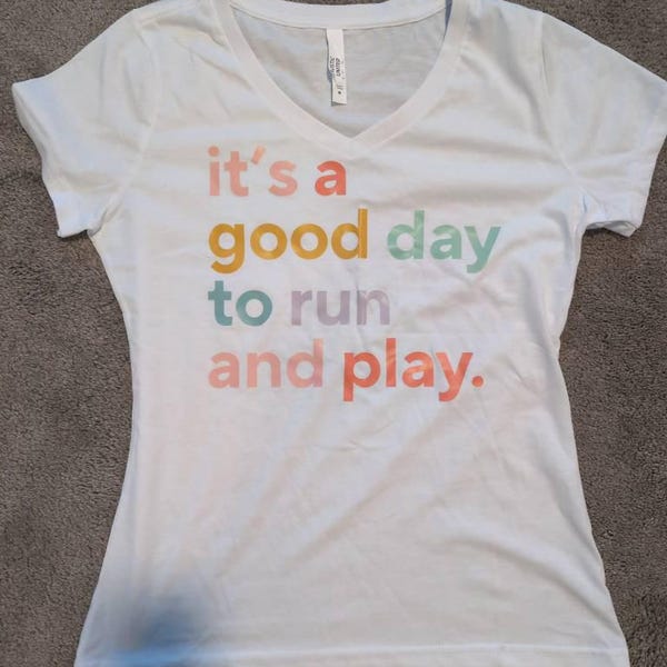 PE Teacher Shirt, It's a Good Day to Run and Play,physical Education ...