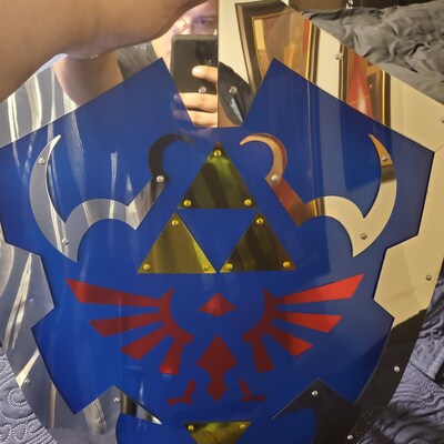 Hylian Shield Ocarina of Time Steel-plated, Battle-ready Replica From ...