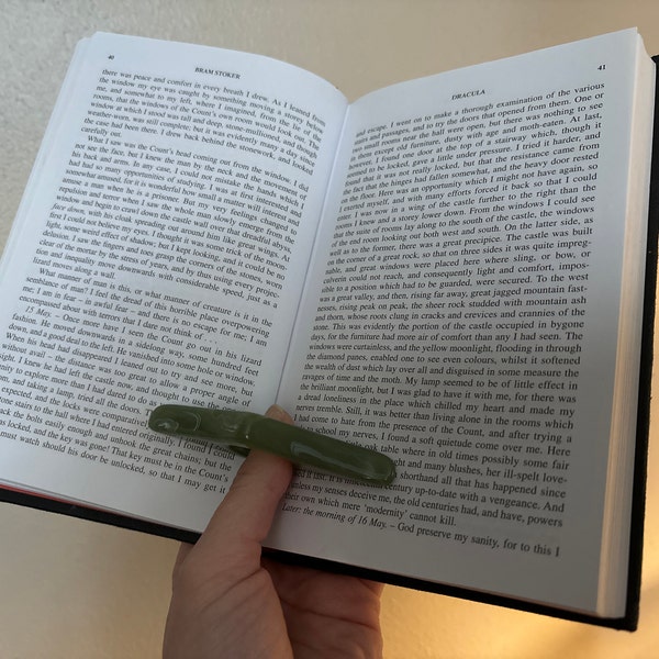 Jade Resin Book PAGE HOLDER Olive Green, Thumb Page Holder, Page ...