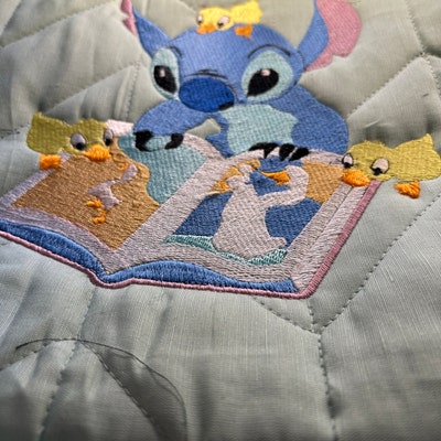 Happy Hour Friends, Vodka, Whiskey, Gin and Rum. Machine Embroidery ...