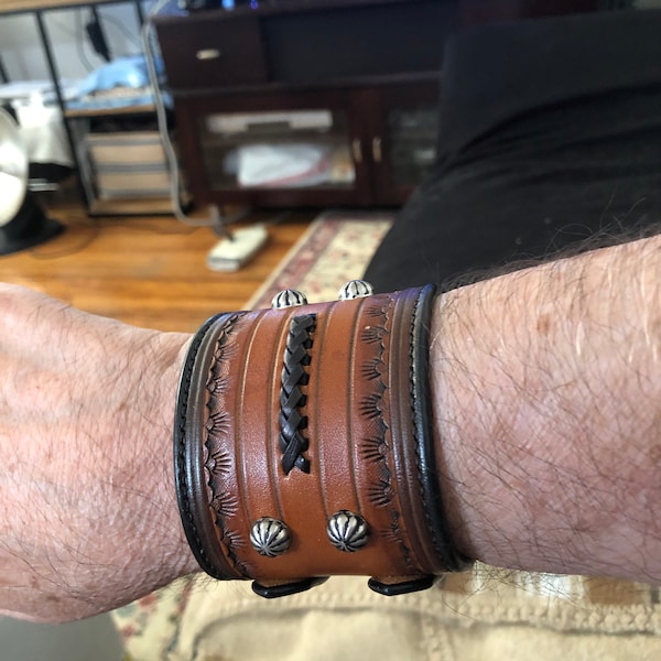 Brown Leather Western Cuff: Vintage Cowboy Sunburst Wristband - Etsy