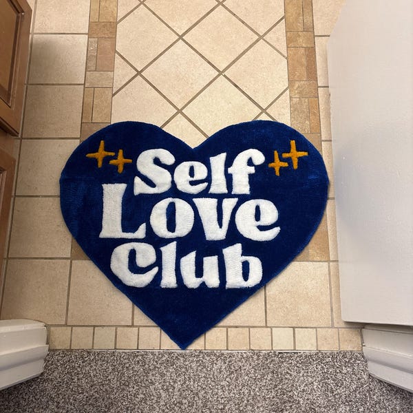 Handmade Sassy Lips Tufted Rug, Funky Pop Art Tongue Out Floor Mat ...