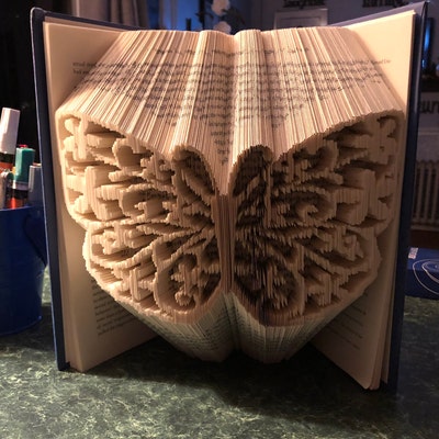 Read Book Folding Pattern and Beginners Tutorial. Folded Book Art ...