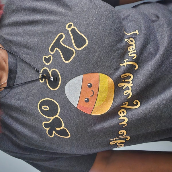 Oh Look a Strawberry Meme T-shirt Funny Tiktok Inspired Tee Cute ...