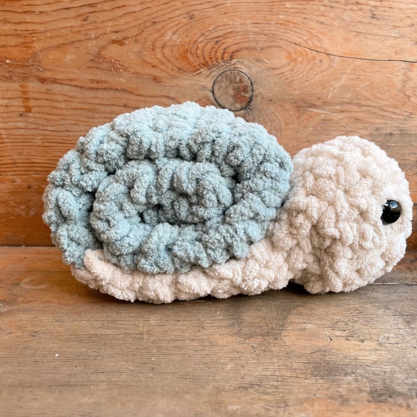 Crochet Snail Pattern, Snail Mail the Snail, Chunky Amigurumi Insect ...